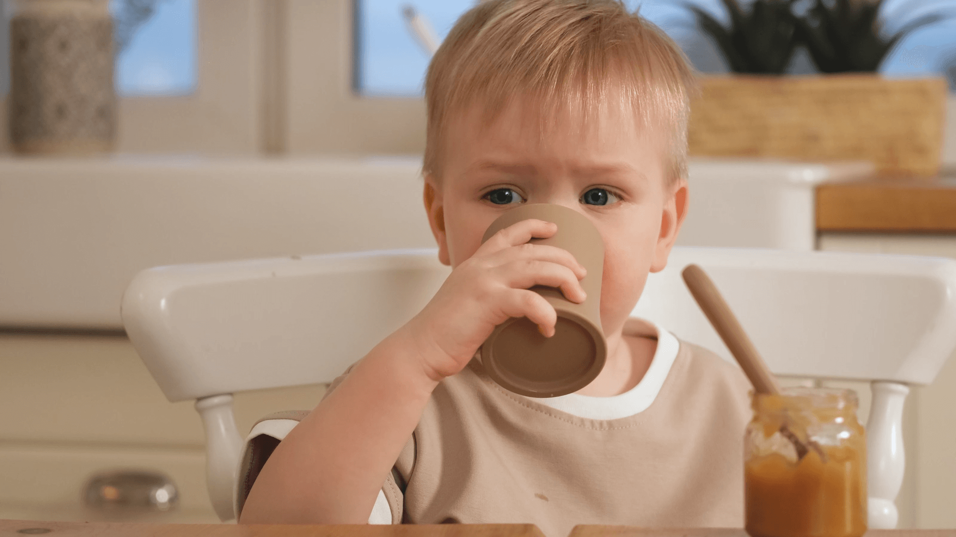 Pathways.org | Feeding related milestones