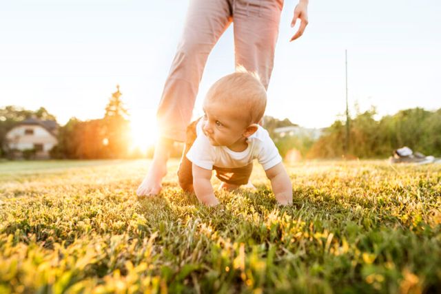 Pathways.org | All the Ways Crawling Helps Baby’s Development