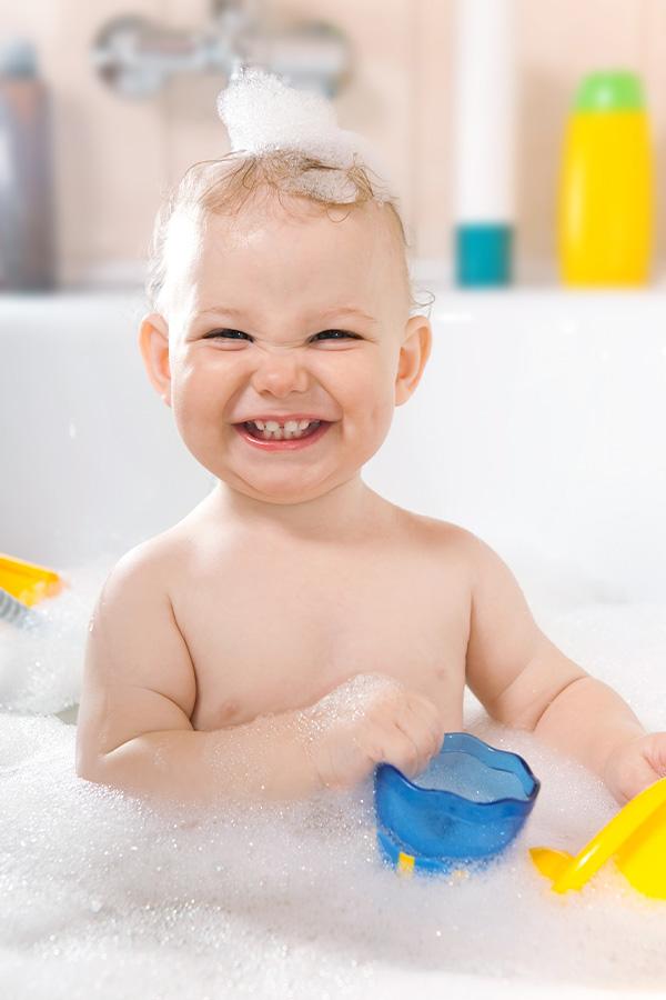 Pathways.org | Bath Time Routines to Help Parents and Baby